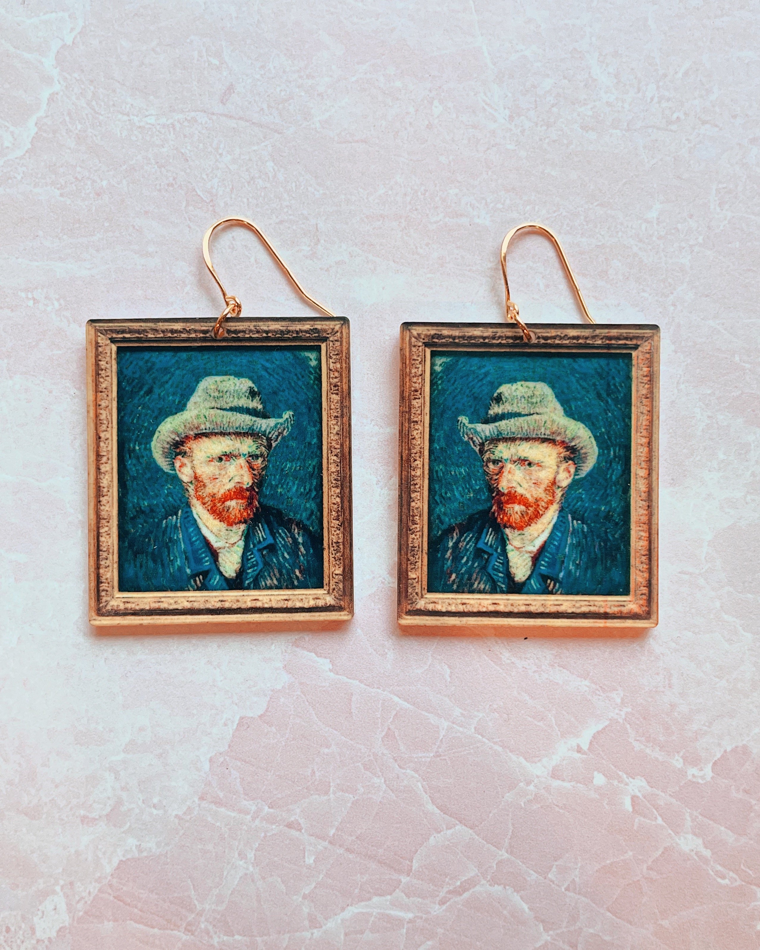 ‘Self Portrait’ by Vincent Van Gogh – Studio Ramiii